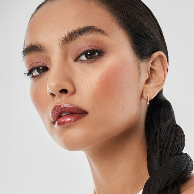 New Makeup & Skincare | Cruelty-Free, Luxury | Hourglass Cosmetics
