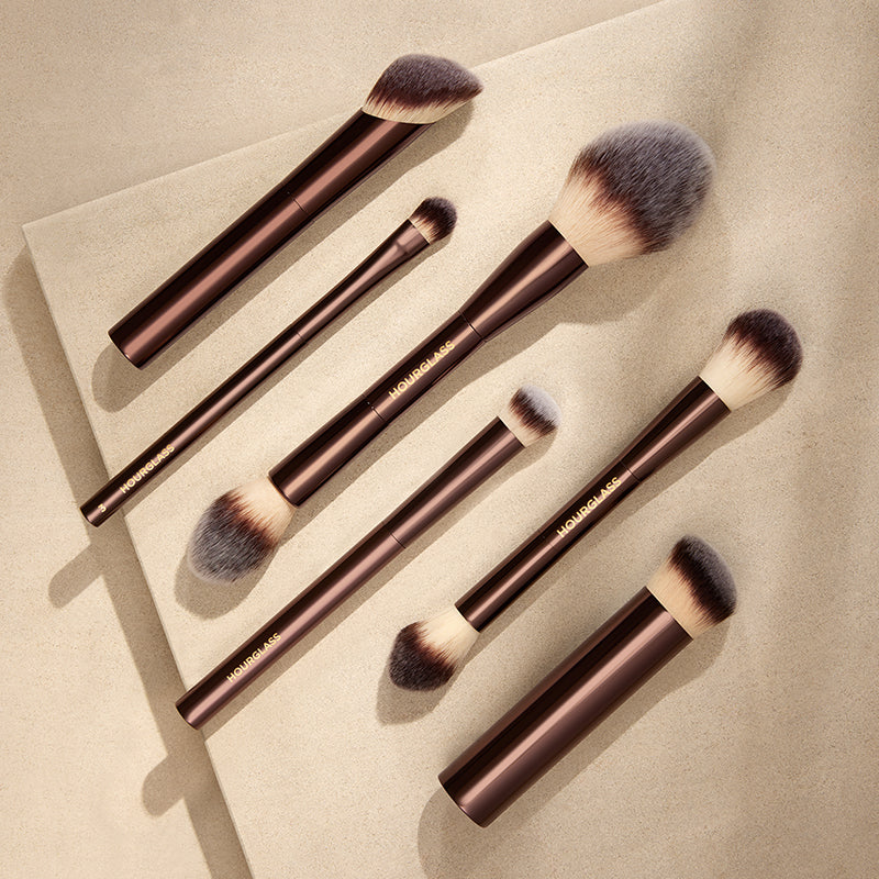 Brush & Bag Set – Hourglass Cosmetics